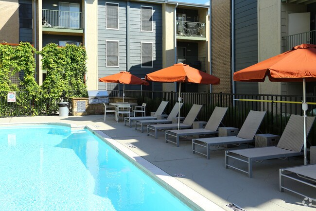The Ridge Apartments Rentals - Austin, TX | Apartments.com