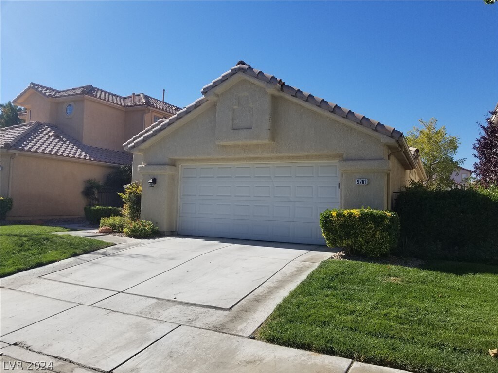 9261 Pitching Wedge Dr Las Vegas, NV 89134 - Alquileres en Las Vegas ...