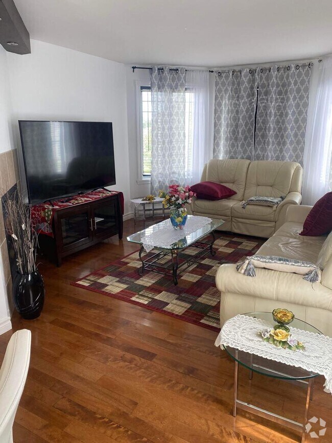 Apartments, Condos and Houses for Rent in Québec City, QC with Parking ...