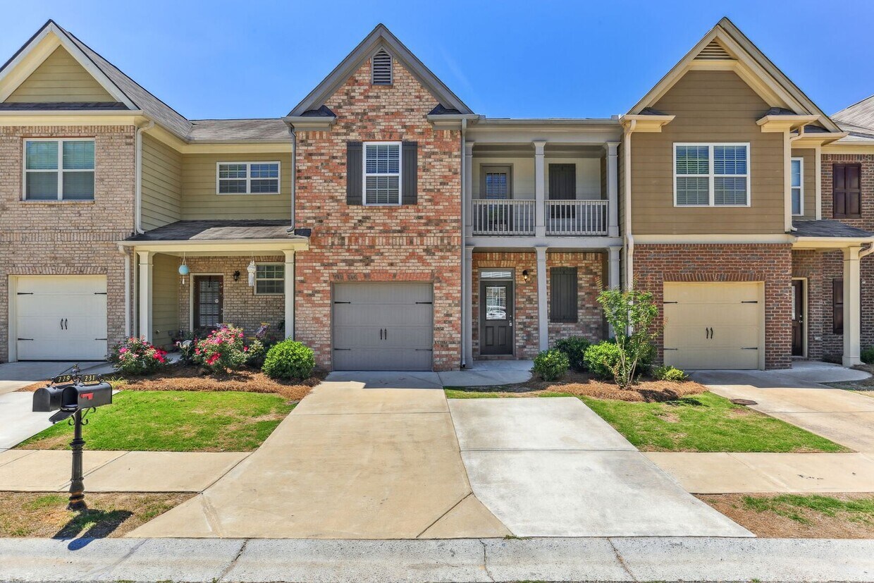 231 Madison Ave, Acworth, GA 30102 - House Rental in Acworth, GA ...