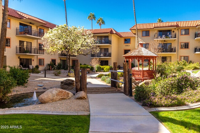 10330 W Thunderbird Blvd Unit B310, Sun City, AZ 85351 - Room for Rent ...