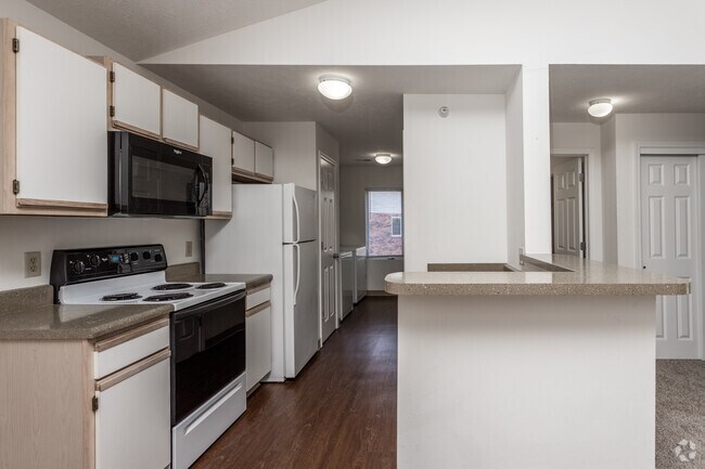 Valley View Estates Apartments - Council Bluffs, IA | Apartments.com