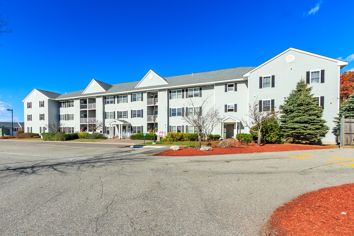 Stella Arms Apartments, LP - 228 Karatzas Ave Manchester, NH 03104 ...