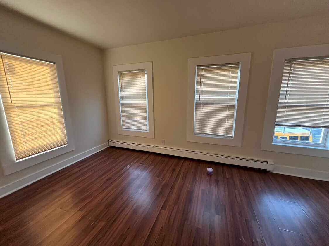 294 Union Ave Unit 2nd Floor, Paterson, NJ 07502 - Apartments in ...