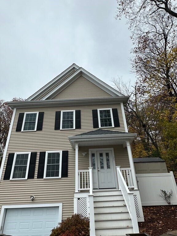 29 Gregory St, Waltham, MA 02451 - House Rental in Waltham, MA ...