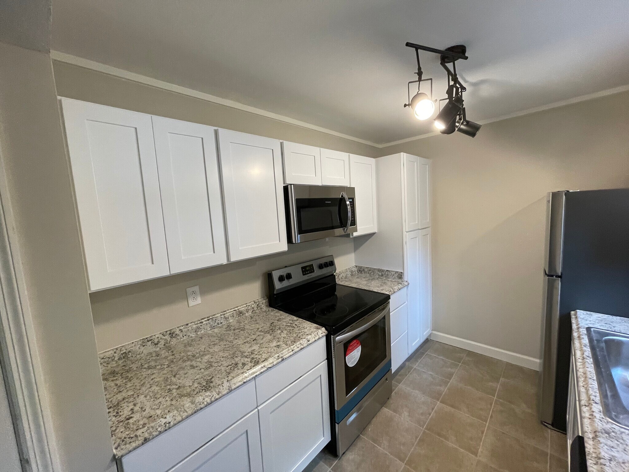 426 Canberra Dr Unit 125 Canberra, Knoxville, TN 37923 - Condo for Rent ...