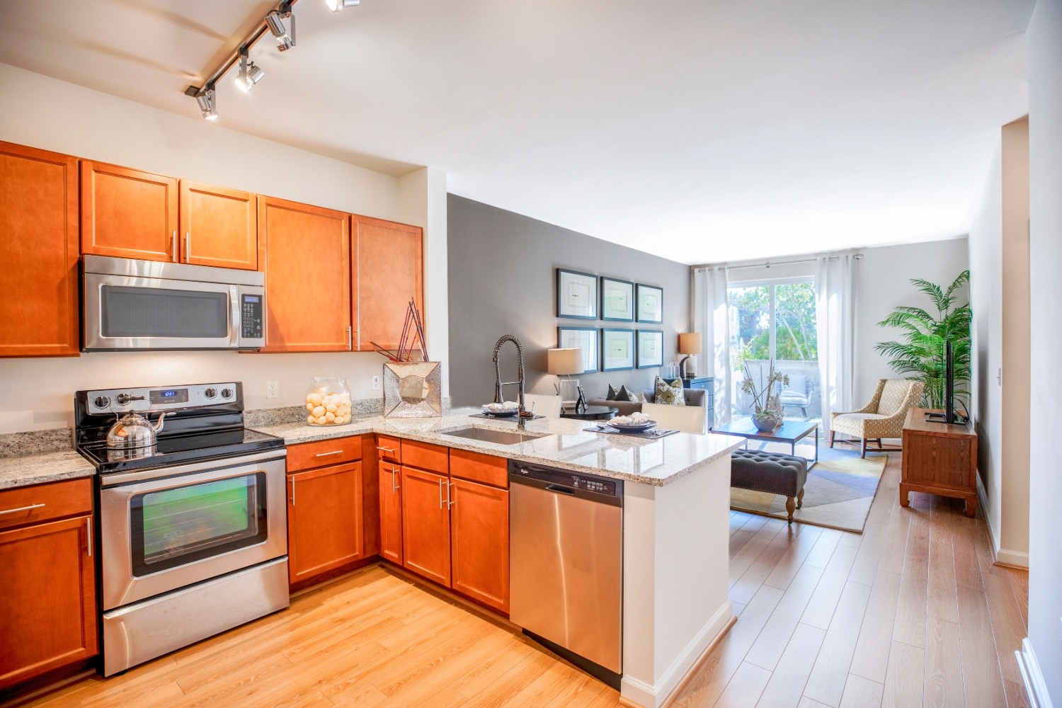 Halstead Square - Lotus & Lofts - 2729 Merrilee Dr Fairfax, VA 22031 ...