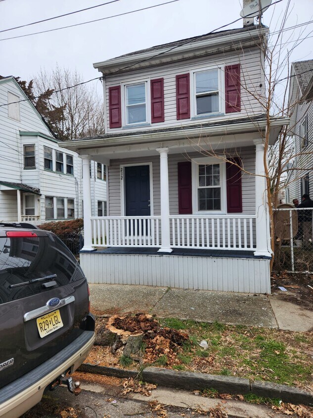 212 Sinnickson St, Salem, NJ 08079 - House Rental in Salem, NJ ...