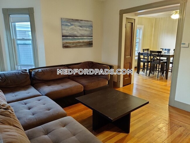 132 George St, Medford, MA 02155 - Townhome Rentals in Medford MA ... 132 George St, Medford, MA 02155 - Townhome Rentals in Medford MA ...
