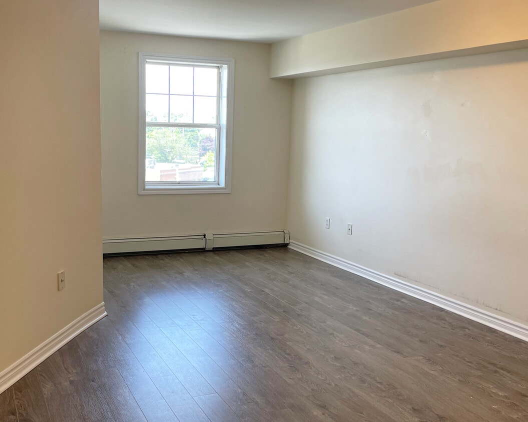 City Centre Terrace Apartments - 6028 Lady Hammond Rd Halifax, NS ...