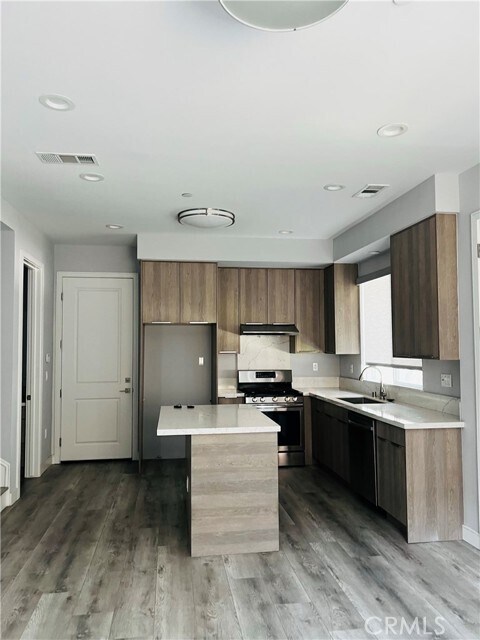 2516 Edwards Ave Unit F, South El Monte, CA 91733 - Condo for Rent in ...