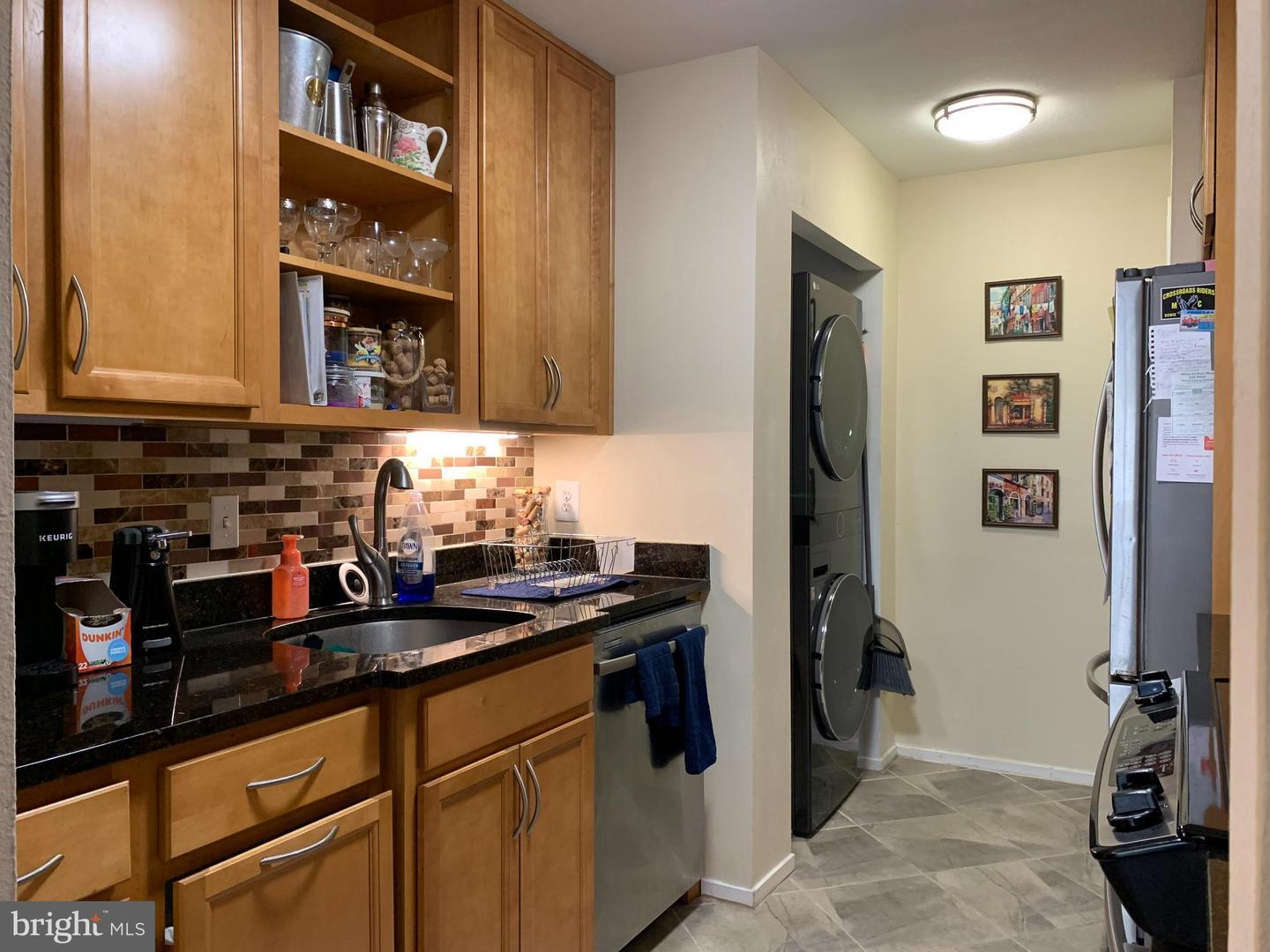 6101 Edsall Rd Unit 505, Alexandria, VA 22304 - Room for Rent in ...