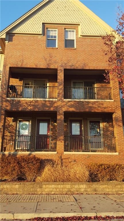 162 Tiffany Ln, Royal Oak, MI 48067 - Condo for Rent in Royal Oak, MI ...