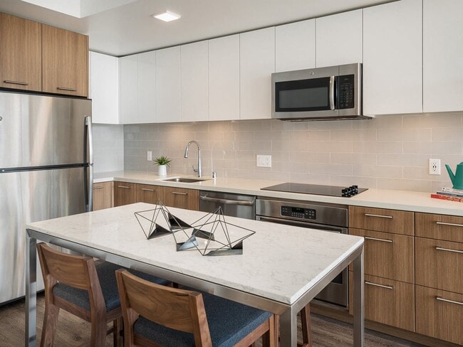 923 Folsom - 923 Folsom St San Francisco, CA 94107 | Apartments.com 923 Folsom - 923 Folsom St San Francisco, CA 94107 | Apartments.com