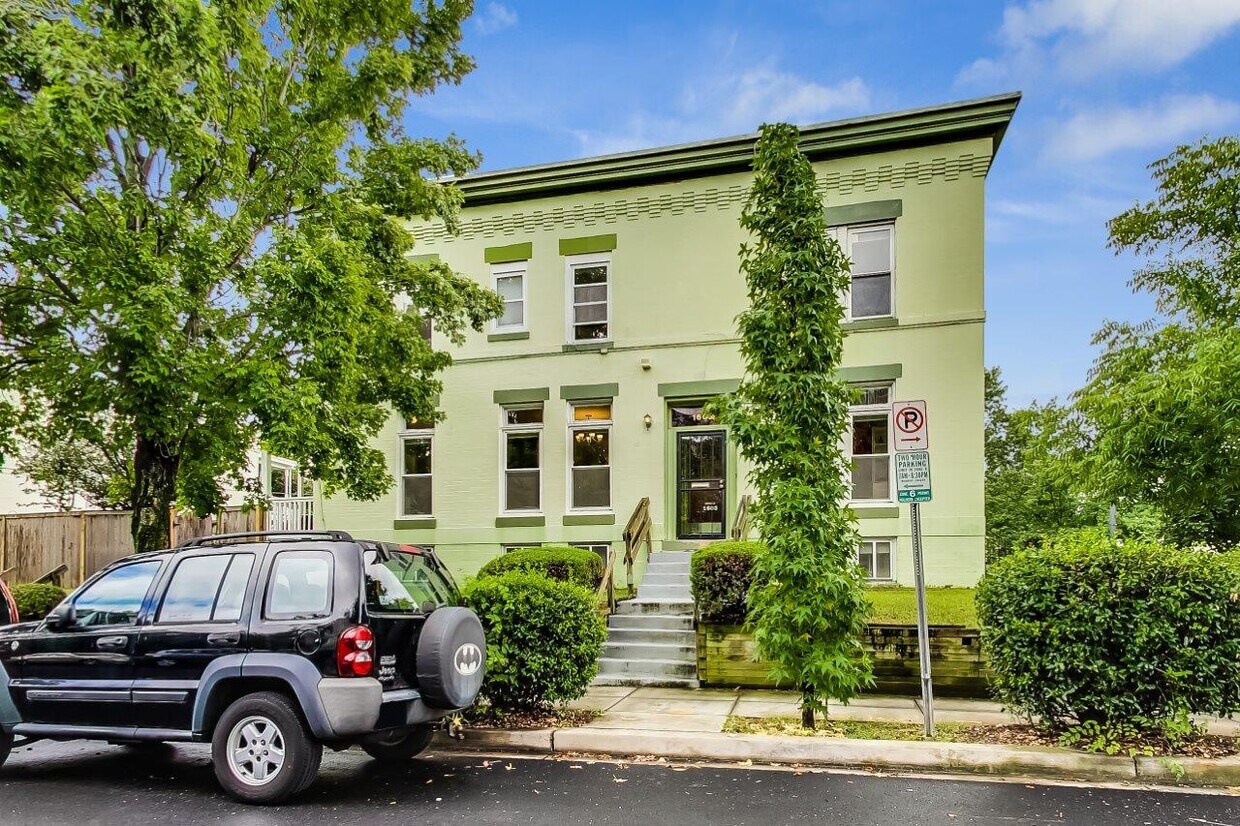 1603 C St SE, Washington, DC 20003 - Townhome Rentals in Washington DC ...