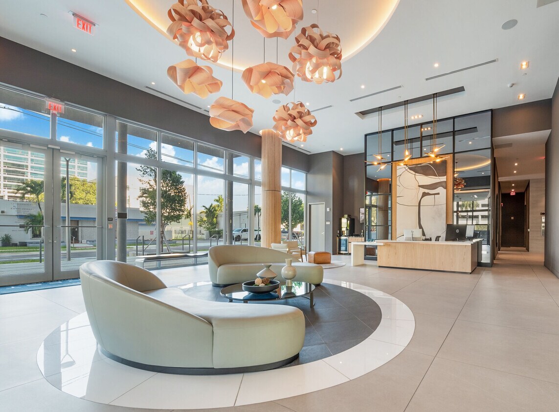 Crest at Pinecrest - 9600 S Dixie Hwy Miami, FL 33156 | Apartments.com