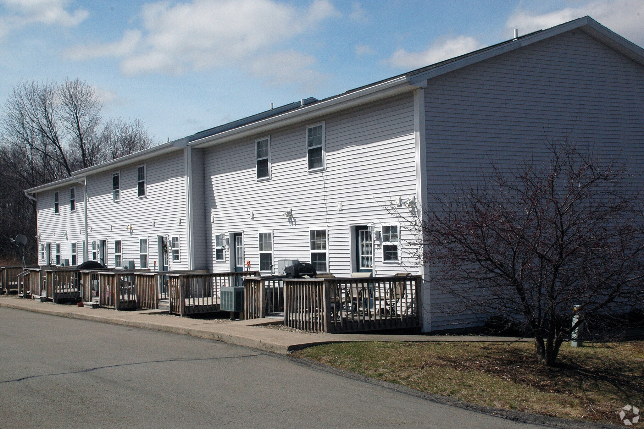 Lakeview Gardens - 1000 Winola Rd South Abington, PA 18411 | Apartments.com