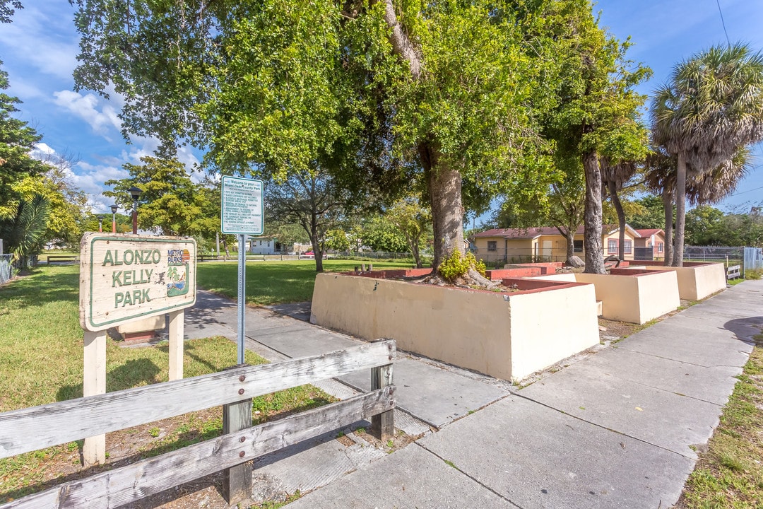 Is Liberty City a Good Place To Live in Miami FL? - Neighborhood Guide ...