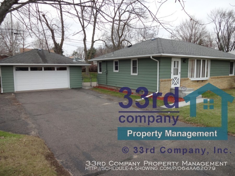 2366 Long Lake Rd, New Brighton, MN 55112 - House Rental in New ...