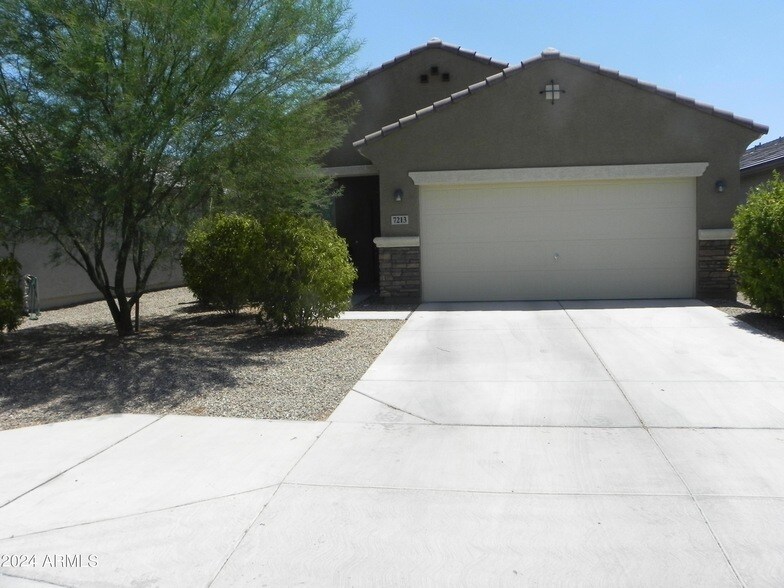 7213 W Lawrence Ln, Peoria, AZ 85345 | Apartments.com