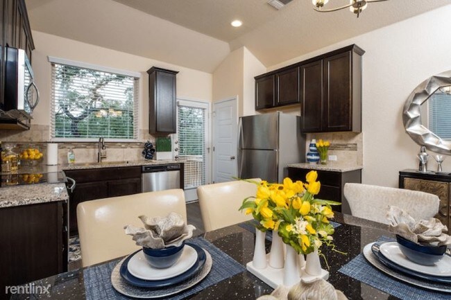 7316 Old Bee Caves Rd, Austin, TX 78735 - Townhome Rentals in Austin TX ...