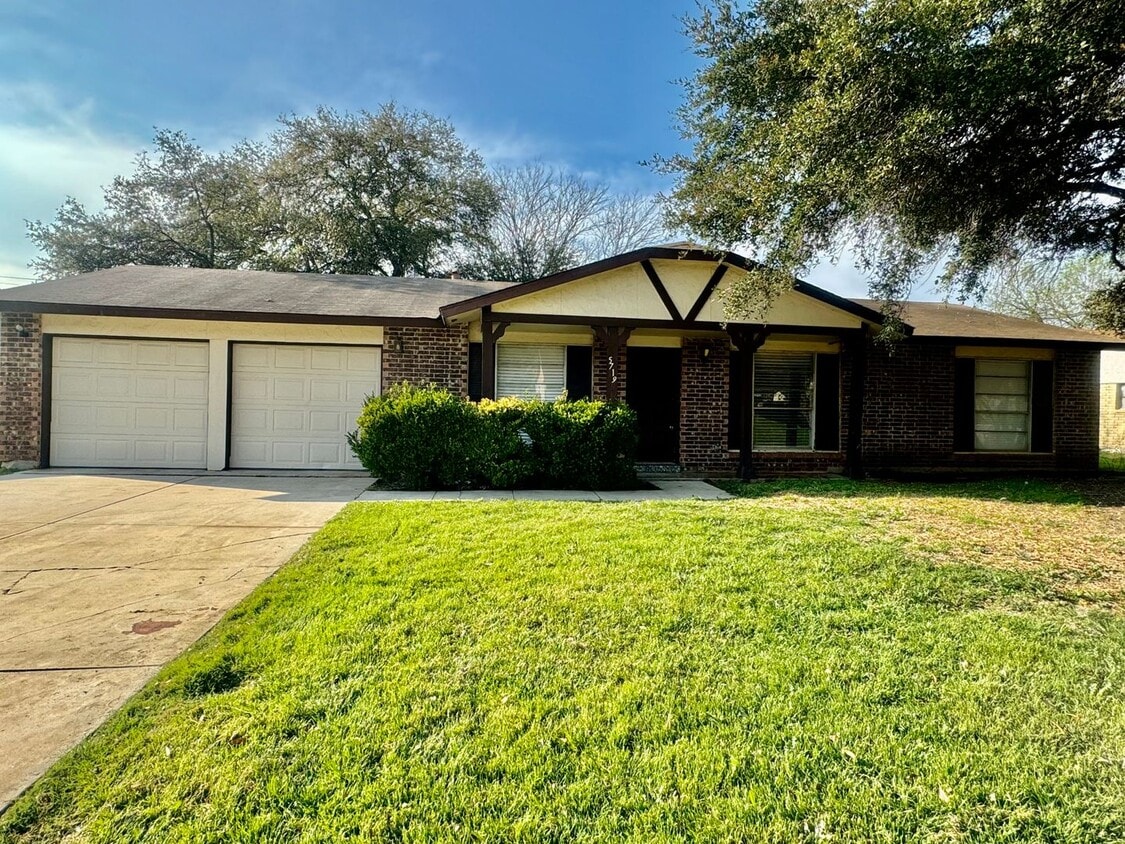 5719 Creekwood St, San Antonio, TX 78233 - House Rental in San Antonio ...