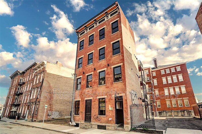 209 Wade St Unit #1, Cincinnati, OH 45202 - Condo for Rent in ...