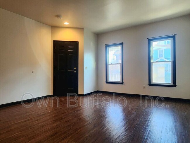 444 Parkdale Ave Unit Lower Apt., Buffalo, NY 14213 - Condo for Rent in ...