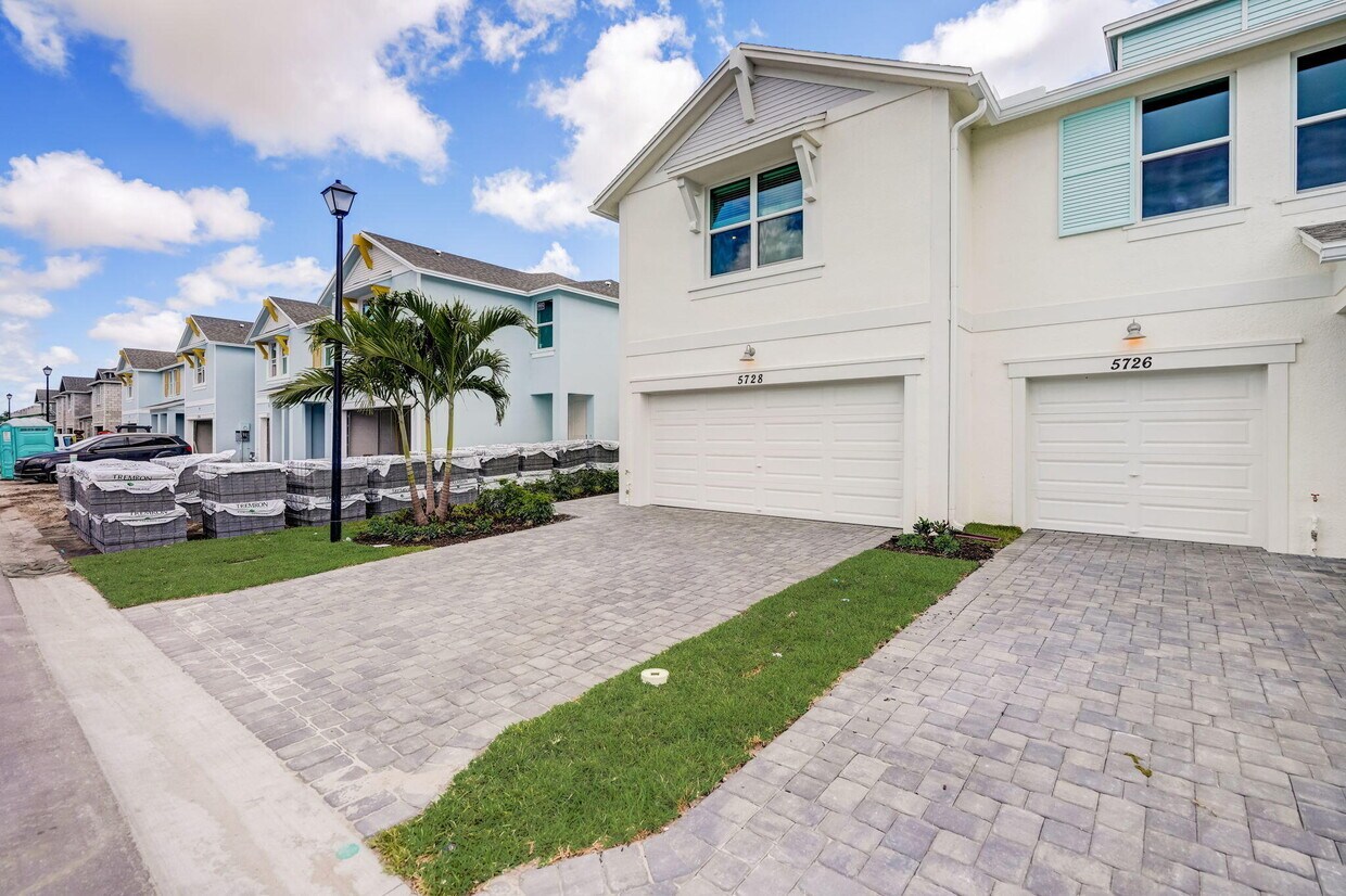 5728 SE Edgewater Cir, Stuart, FL 34997 - Townhome Rentals in Stuart FL ...
