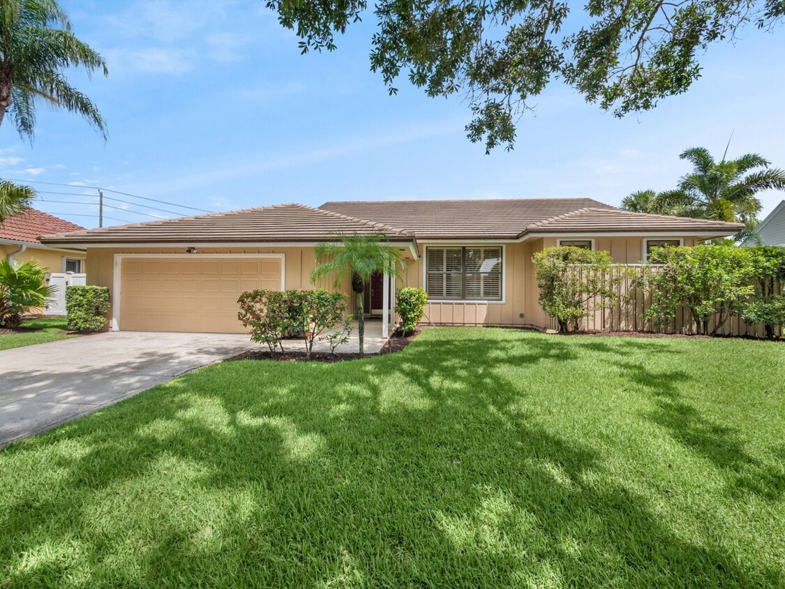 18775 Misty Lake Dr, Jupiter, FL 33458 - House Rental in Jupiter, FL ...