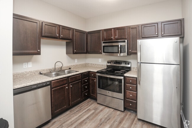 Edgewood Apartments for Rent with Hardwood Floors - Indianapolis, IN ...