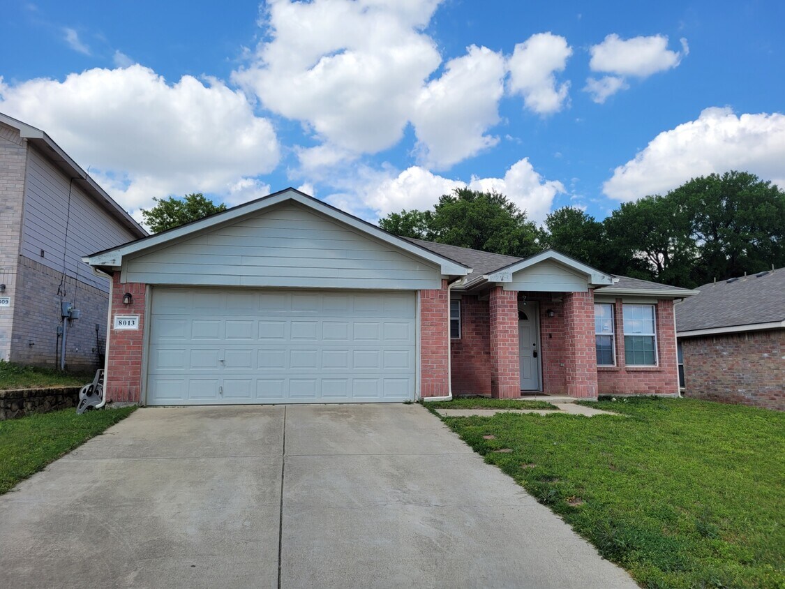 8013 Sartain Dr, Fort Worth, TX 76120 - House Rental in Fort Worth, TX | Apartments.com
