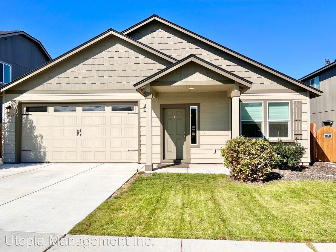 3667 SW Pumice Pl, Redmond, OR 97756 - House Rental in Redmond, OR ...