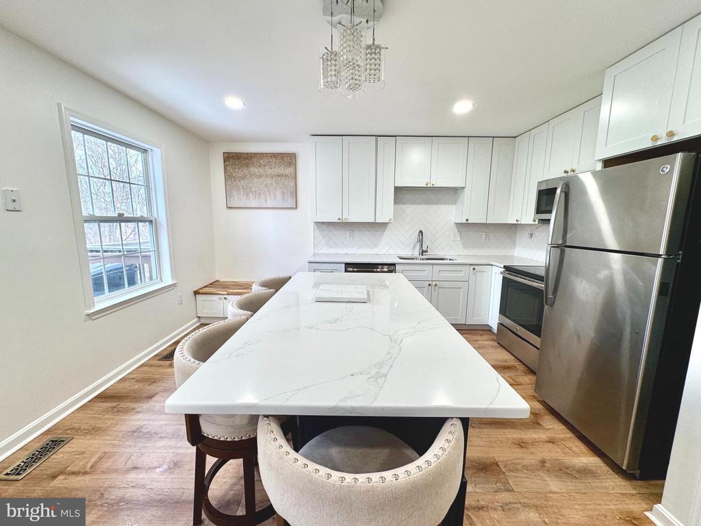 597 Primus Ct, Frederick, MD 21703 - Townhome Rentals in Frederick MD ...