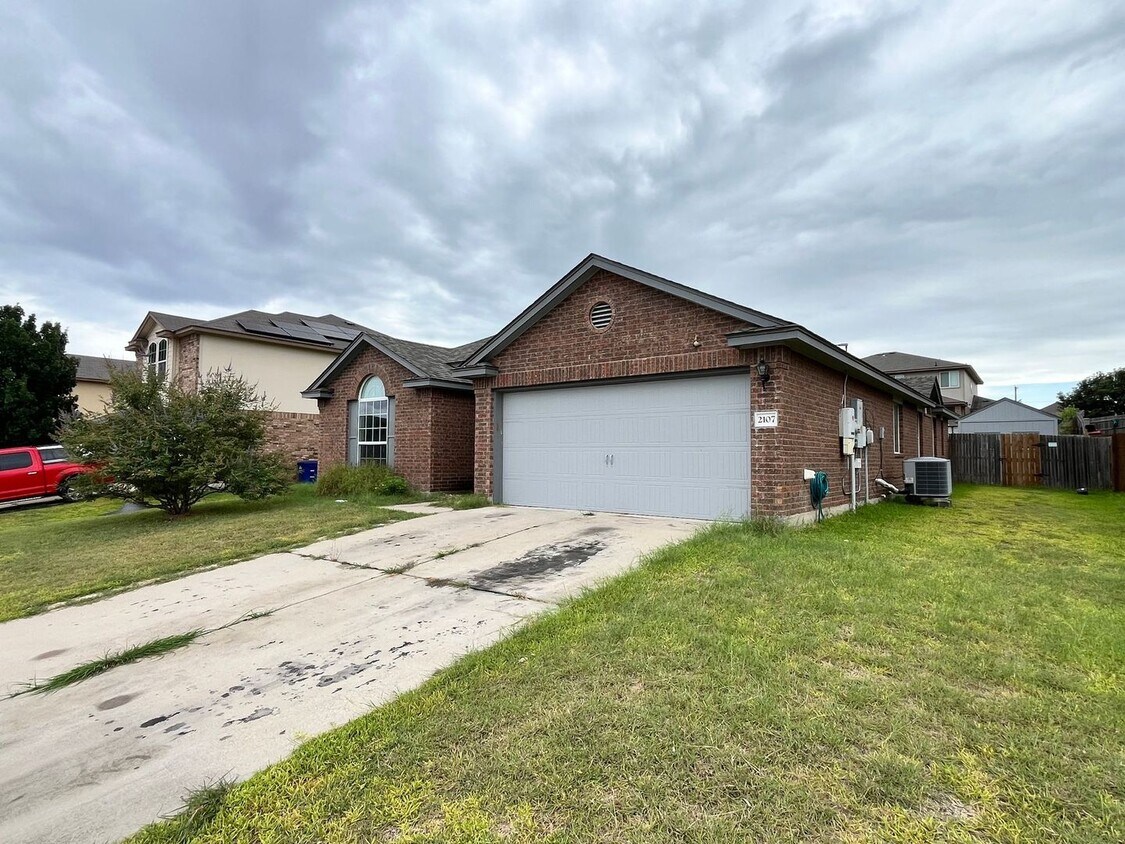 2107 Terry Dr, Copperas Cove, TX 76522 - House Rental in Copperas Cove ...