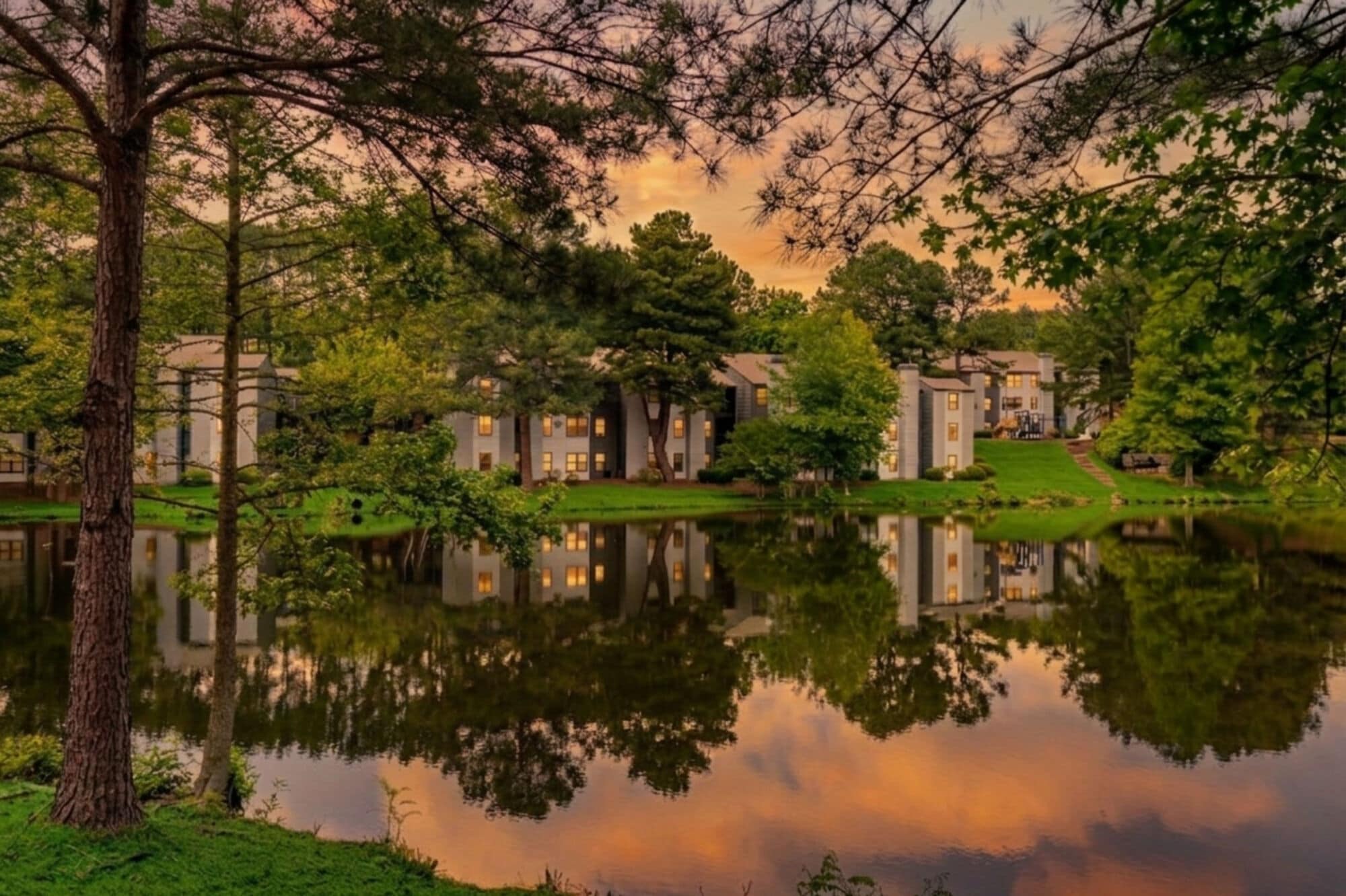 Summit Station - 3925 Satellite Blvd Duluth, GA 30096 | Apartments.com