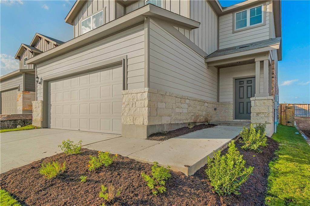 852 Eves Necklace Dr., Mustang Ridge, TX 78610 - House Rental in ...