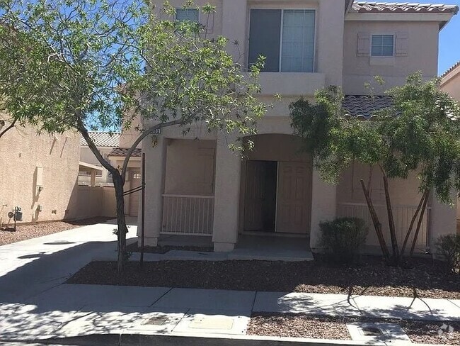 High Noon at Elkhorn Ranch Houses for Rent with a Swimming Pool - Las ...