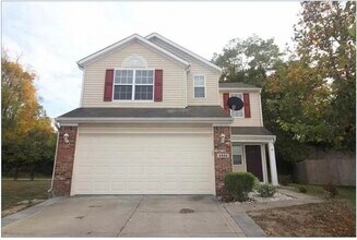 Meridian Place Apartments for Rent with a Walk-In Closet - Indianapolis ...