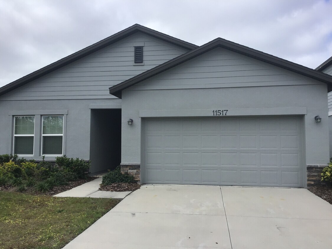 11515 Bryce Canyon Lane - House Rental in Gibsonton, FL | Apartments.com