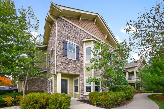 Sovereign at Overland Park - Apartments in Overland Park, KS ...