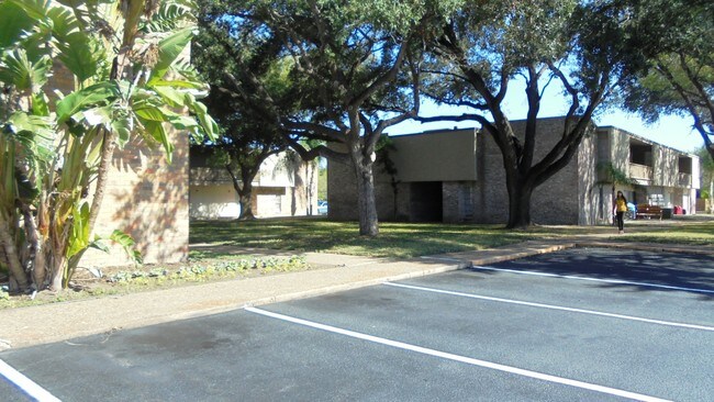 University Square Apartments Apartments - Kingsville, TX | Apartments.com