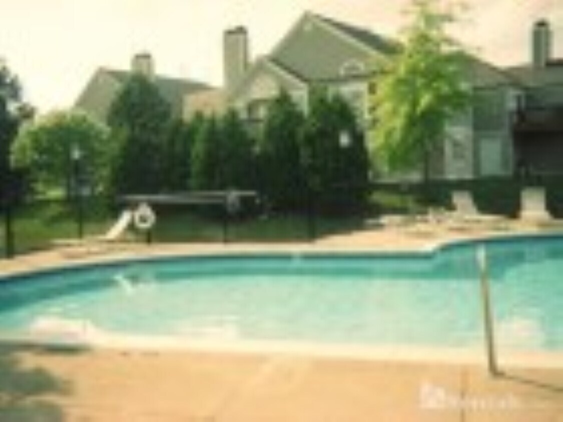 1541 Weatherstone Dr Unit 1541, Ann Arbor, MI 48108 - Condo for Rent in ...