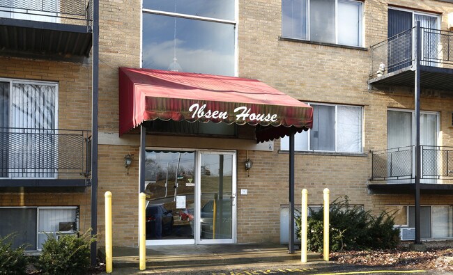 Ibsen House - 3545 Ibsen Ave Cincinnati, OH 45209 | Apartments.com