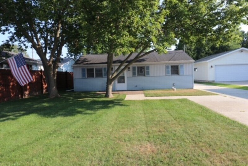 2605 10th St, Two Rivers, WI 54241 - House Rental in Two Rivers, WI ...
