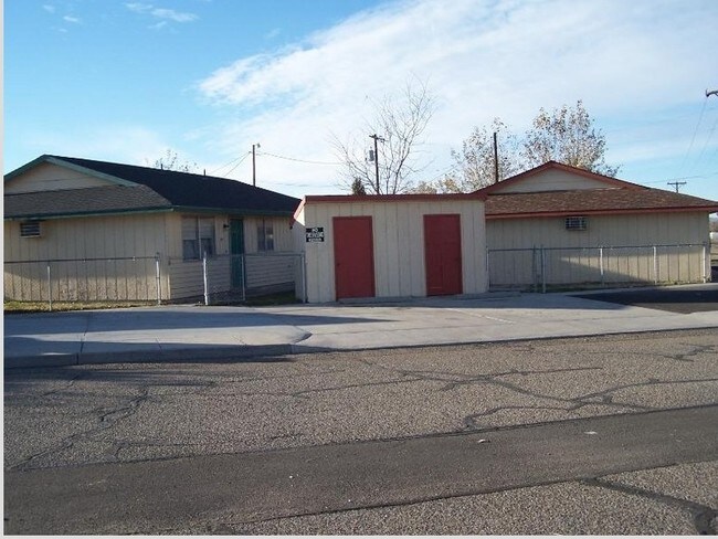 949 N Oregon St, Ontario, OR 97914 - 949 N Oregon St Ontario, OR 97914 ...