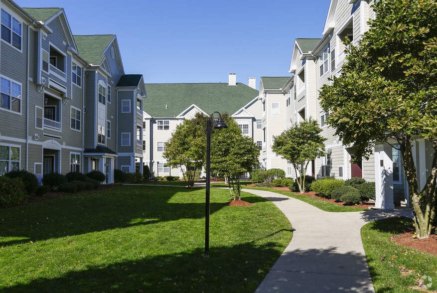 Hawthorne Commons Rentals - Salem, MA | Apartments.com
