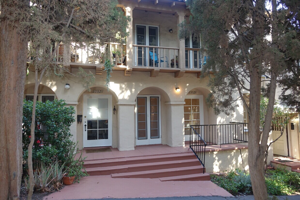 3352 Rowena Ave Unit 52, Los Angeles, CA 90027 - 3352 Rowena Ave Los ...