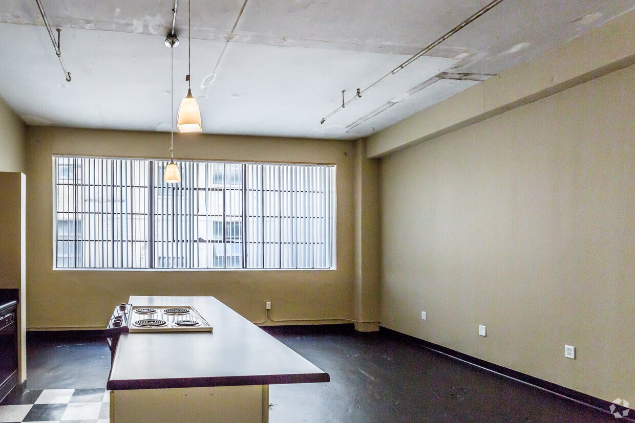 Block 2 Lofts - 115-123 E Markham St Little Rock, AR | Apartments.com