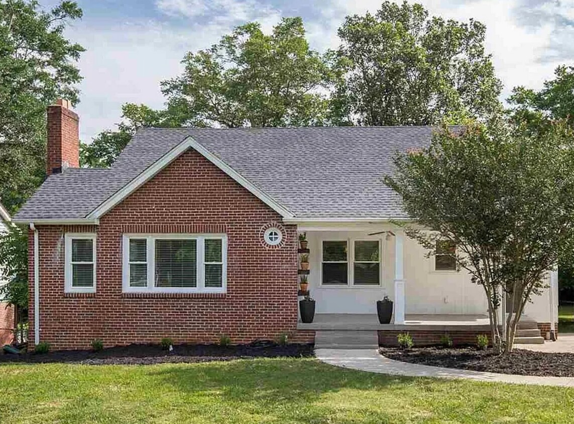 202 Rodney Ave, Greenville, SC 29617 - House Rental in Greenville, SC ...